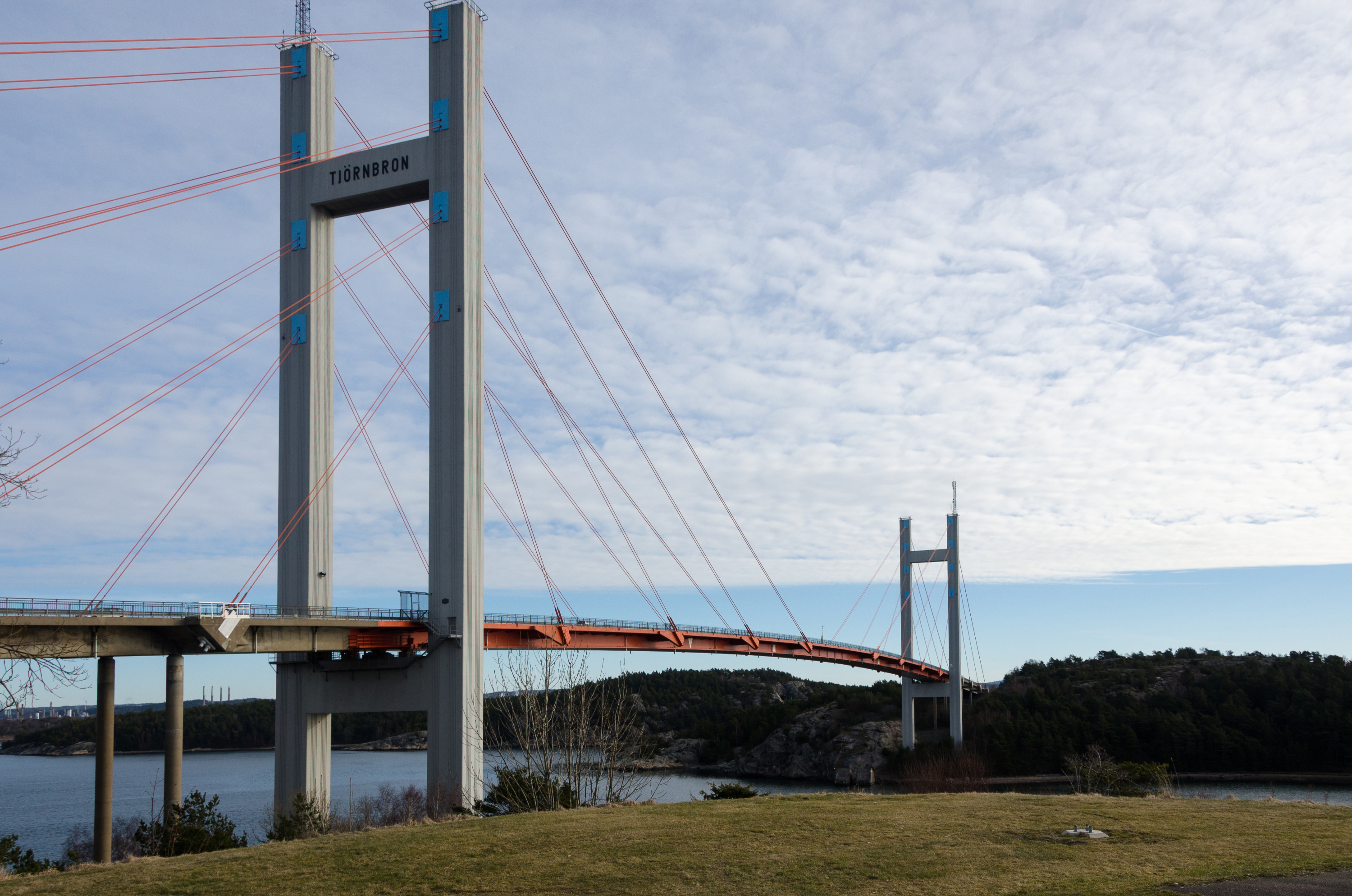 Väg 160, Tjörnbron, snedkabelbyte - www.trafikverket.se